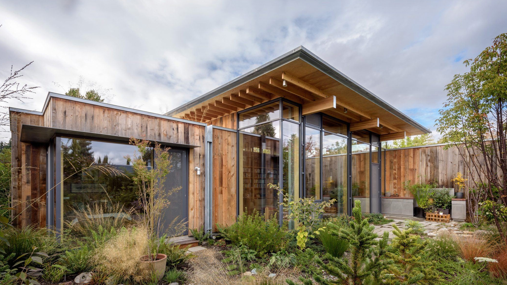 Summary of MERGING ARCHITECTURE AND LANDSCAPE DESIGNS | Vectorworks ...